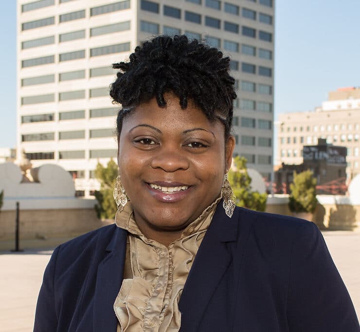 Ronda smiling - Morris Marketing Group